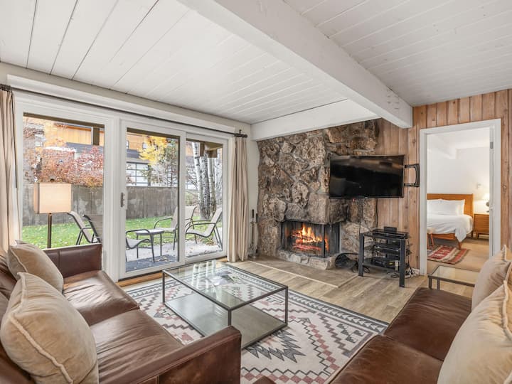 Lift One Condominiums - Unit 207 - Aspen, CO