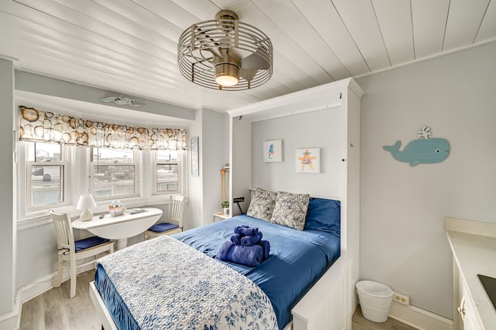 Steps From Beach & Music Pier! Ocean City Studio - Ocean City, NJ