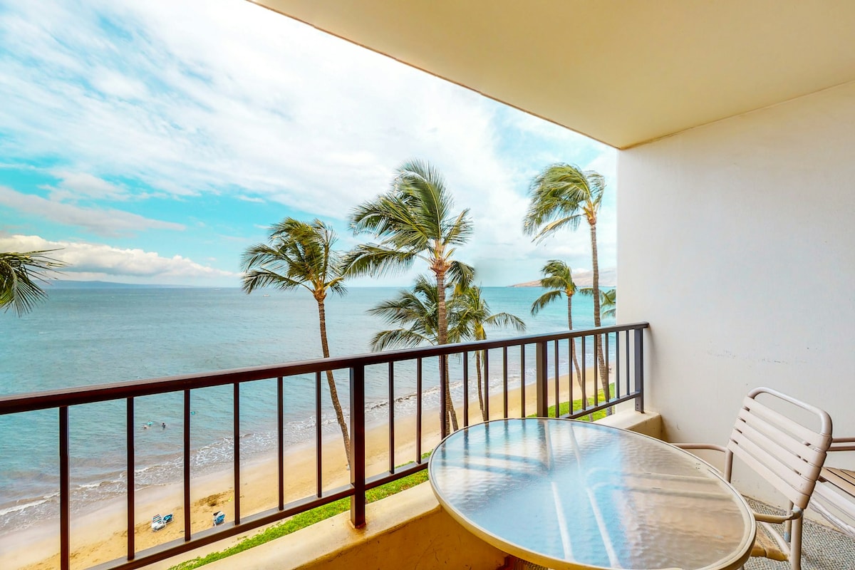 Sugar Beach Resort PH36: 1 dormitorio frente al mar | Piscina - Deptos ...