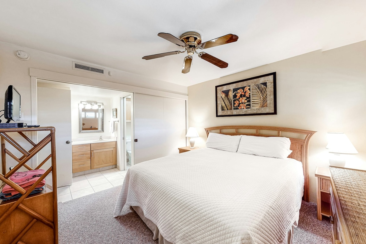 Sugar Beach Resort 119: 1BR Oceanfront | Pool - Condominiums for Rent ...