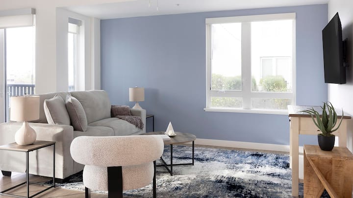 Landing | Modern 2bd, Yoga Studio, Pool - Tempe, AZ