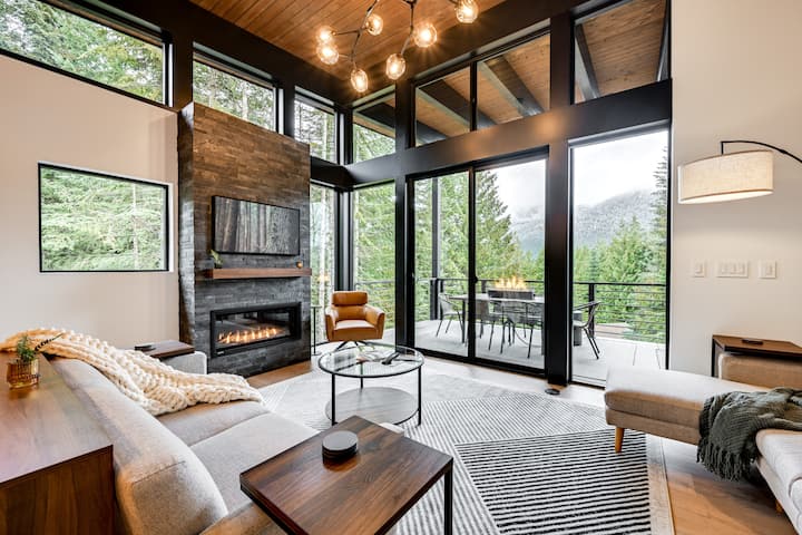 'The Mountainside House' At Snoqualmie Pass - Snoqualmie Pass, WA