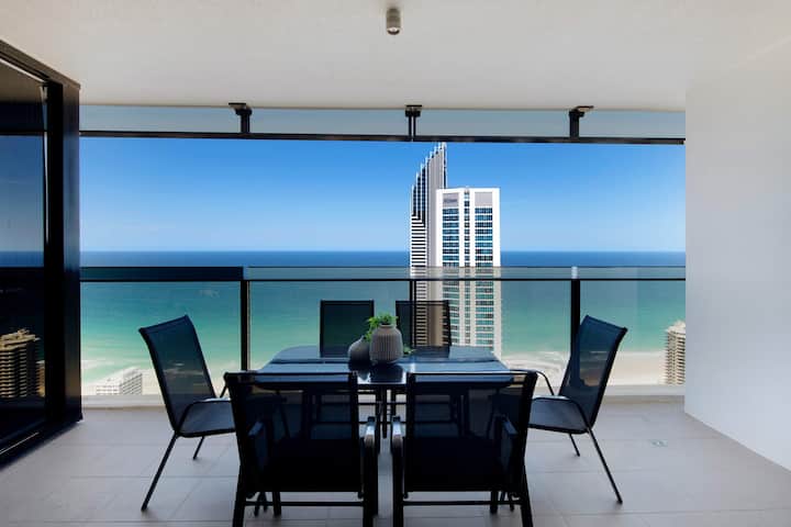3 Bedroom 2 Bathroom - High Ocean View - Gold Coast