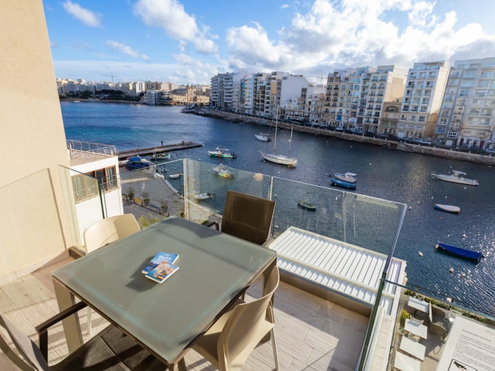 Spinola Seaview Apartment - Valletta