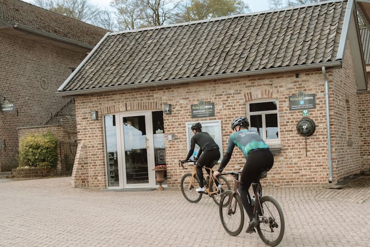 Camping Natuurlijk Limburg - Appartement 6p - Voeren