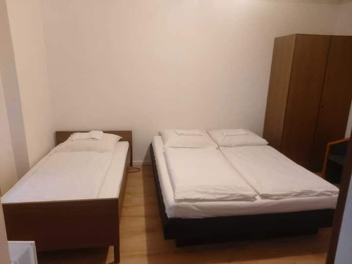 Famille-confort-salle De Bain Privée-vue Sur La Co - Mannheim