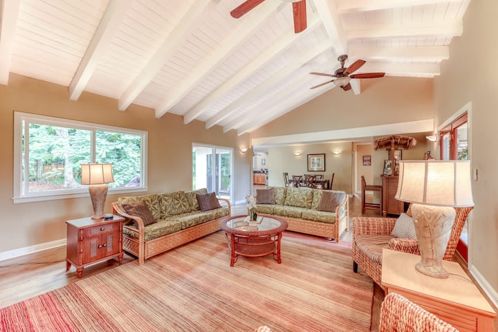 Updated 3br Mountainview | Hot Tub | Patio - Kauai, HI