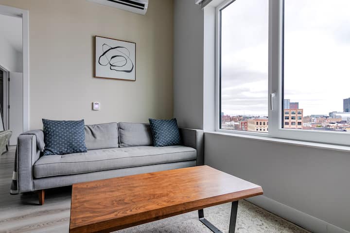 Blueground | West Town, View, Nr Chicago River - Lincoln Park - Chicago