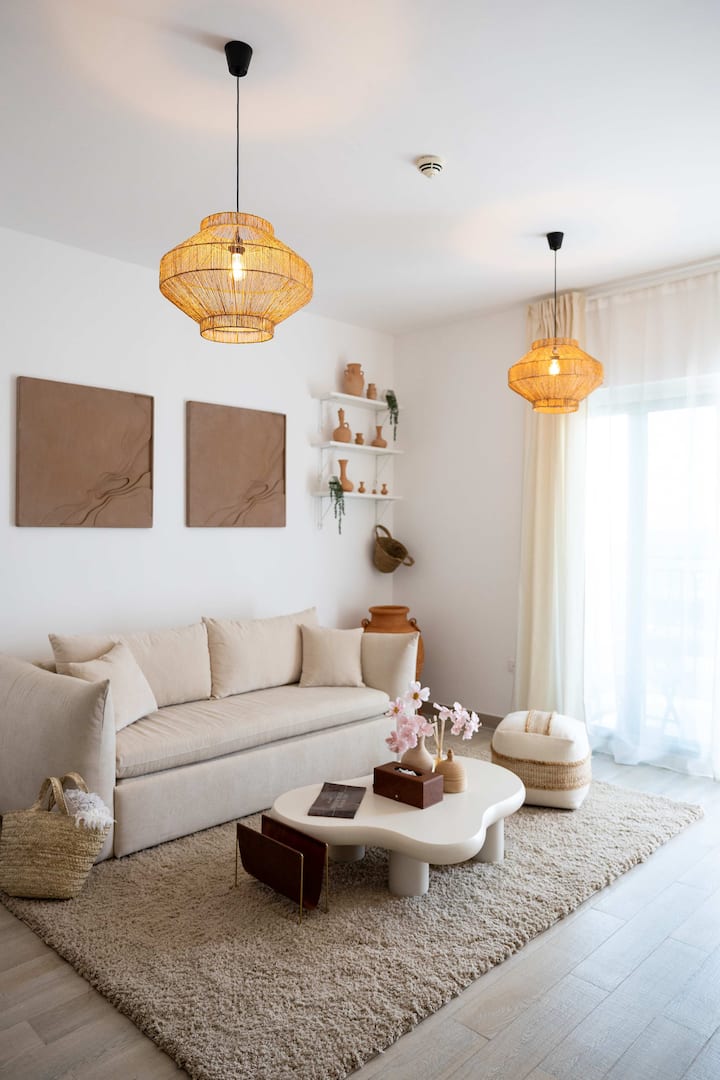 Desert Retreat • Canal View Walk To F1 - Abu Dhabi