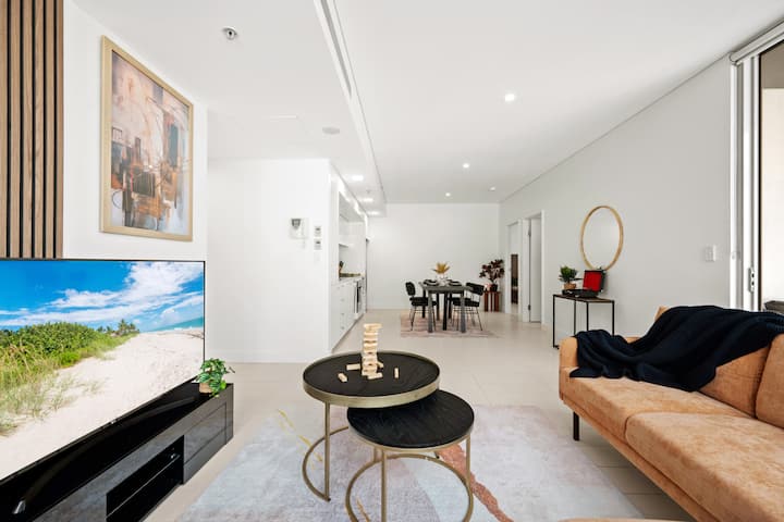 Moody Timber Luxe 2br, Cbd, Free Parking & Balcony - Surry Hills
