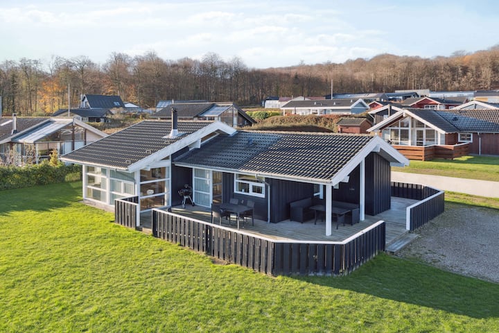 Seaview Cottage With Sauna Near The Beach - Kolding