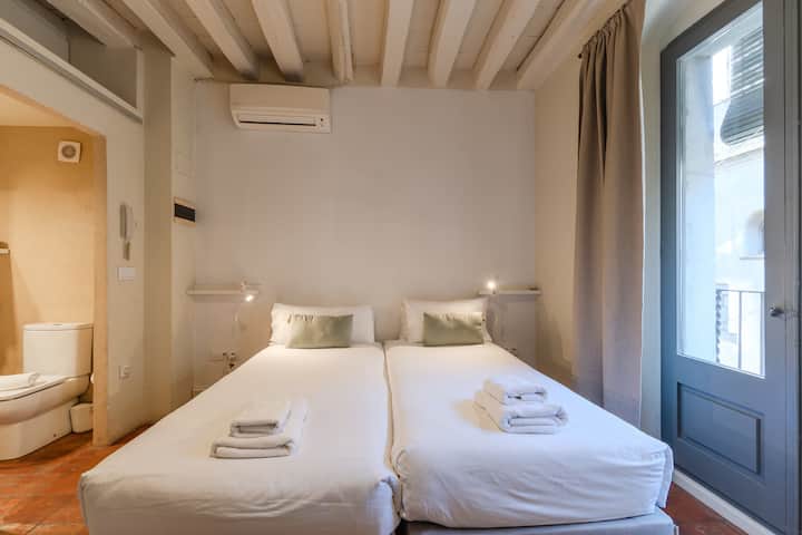 Flateli Ballesteries 32 - Gérone, Espagne