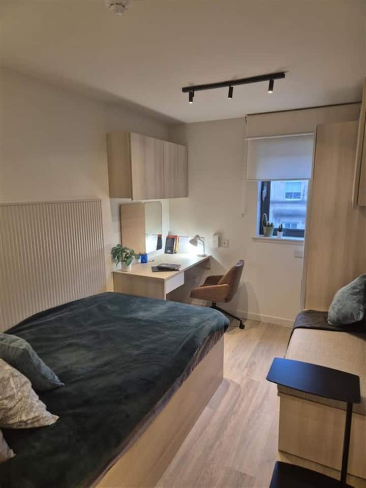 Ensuite Room For Students In Glasgow - Glasgow
