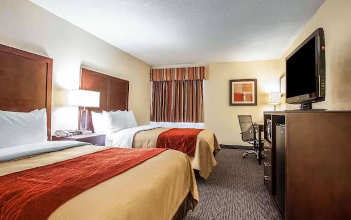 Relaxed Getaway Near Philadelphia Attractions - Philadelphia, PA