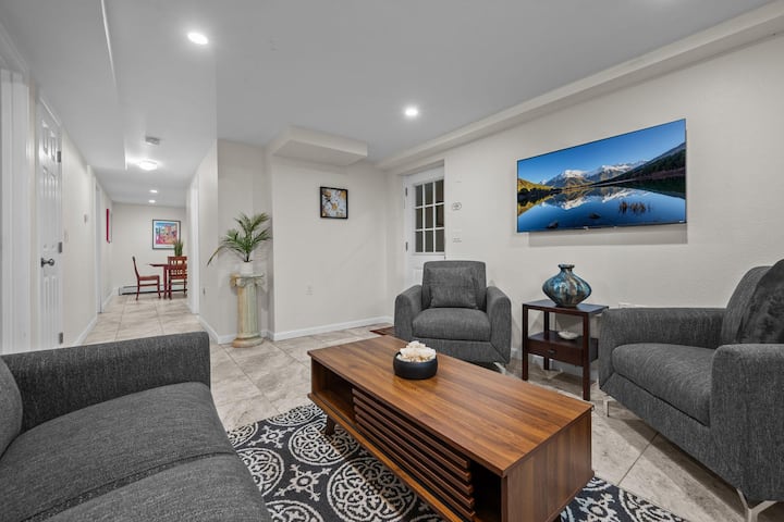 New Listing! Minutes To Pearl St | Boulder Retreat - Boulder, CO