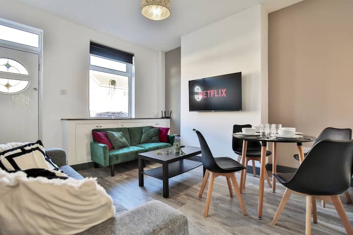 Maison-confort-salle De Bain Privée - Oldham