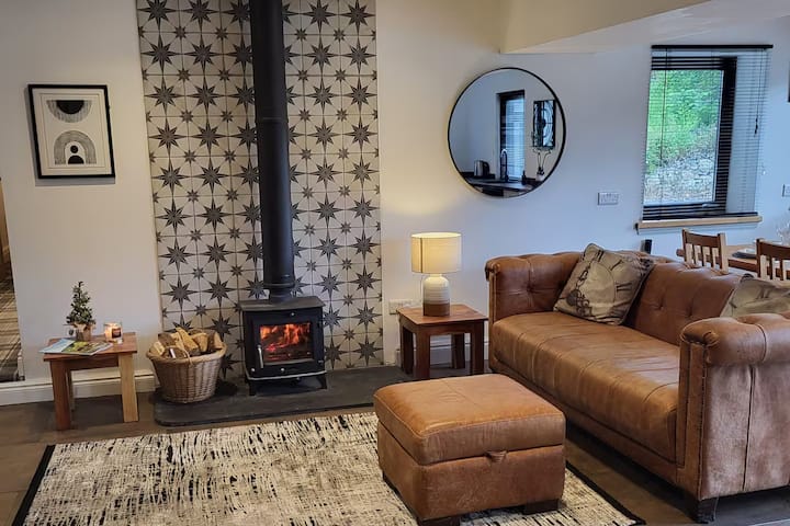 3 Bed House - Sea Views, Balcony, Parking, Pets - ロスシー