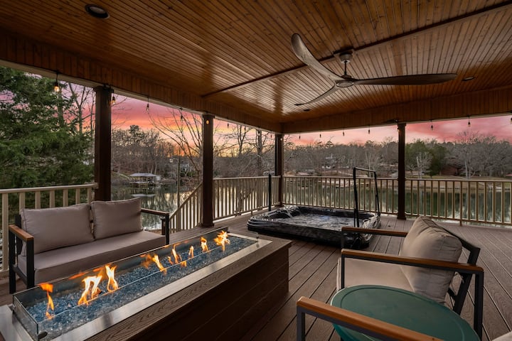Lake House | Fire Table | Hot Tub - 록 힐