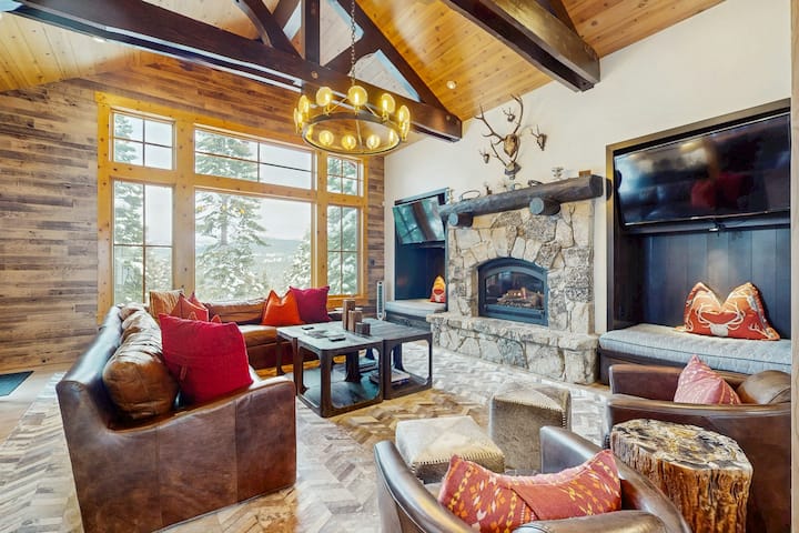 5br Luxury|hot Tub|gas Grill|game Room|hiking - North Lake Tahoe, CA