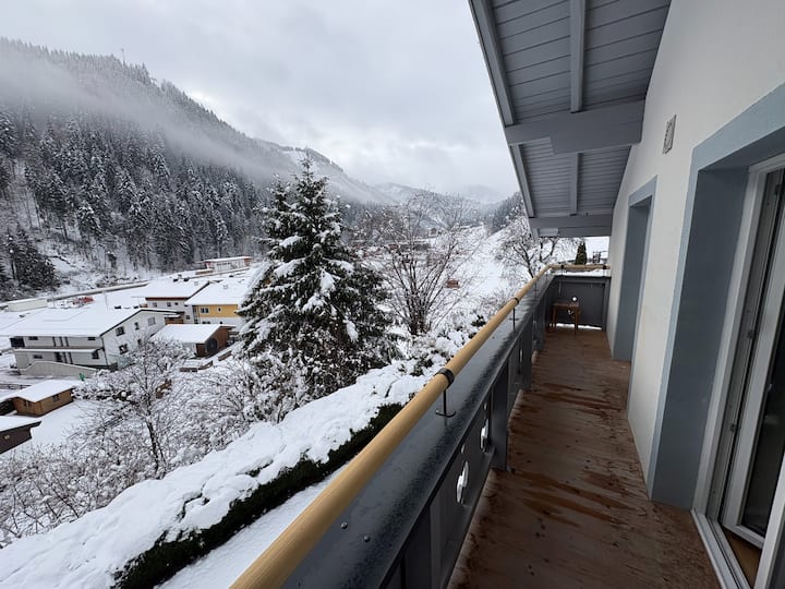 Confortable Maison De Vacances Avec Jardin - Uttendorf