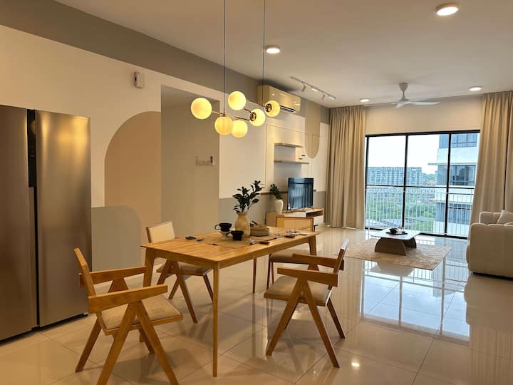 The Fabulous Renai At Renai Jelutong - Shah Alam