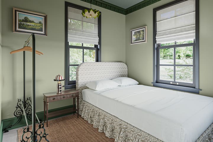 Larkspur -Upscale 2 Bedroom At Petite Acres - New Buffalo, MI