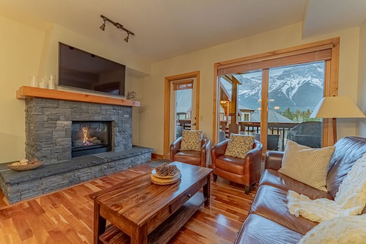 Rundle Range Retreat Lux Mtn View Condo Near Dt - Canmore