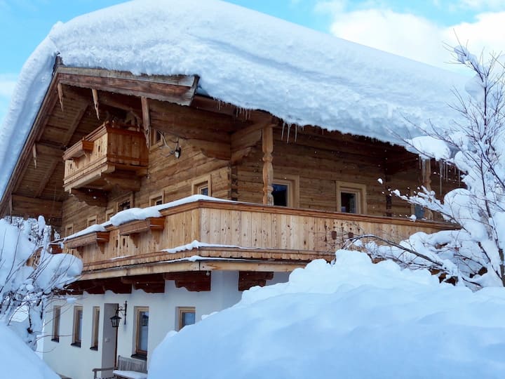Maison De Vacances Avec Sauna & Jardin - Kitzbühel