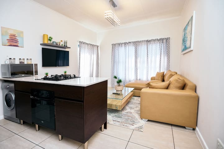 Sam's Apartments & Services-gr2 Unique 1… - Edenvale