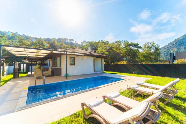 Villa Larisa - Sarıgerme