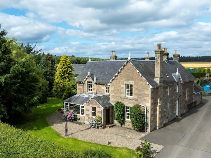 5 Bed In Stanley (96399) - Dunkeld
