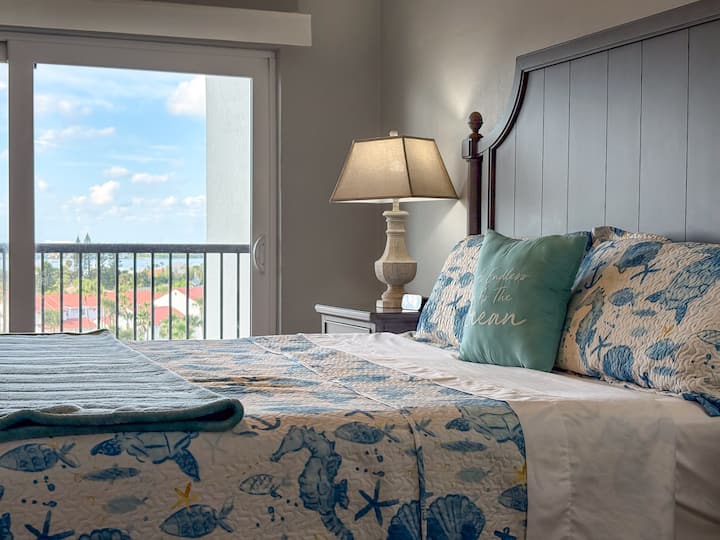 Oceanfront 1br Condo • Balcony, Heated Pool Beach - Daytona Beach Shores, FL