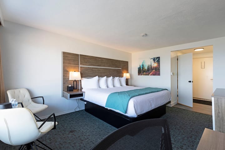 Cozy Queen Room With Flathead Lake Views - T5q - Polson, MT