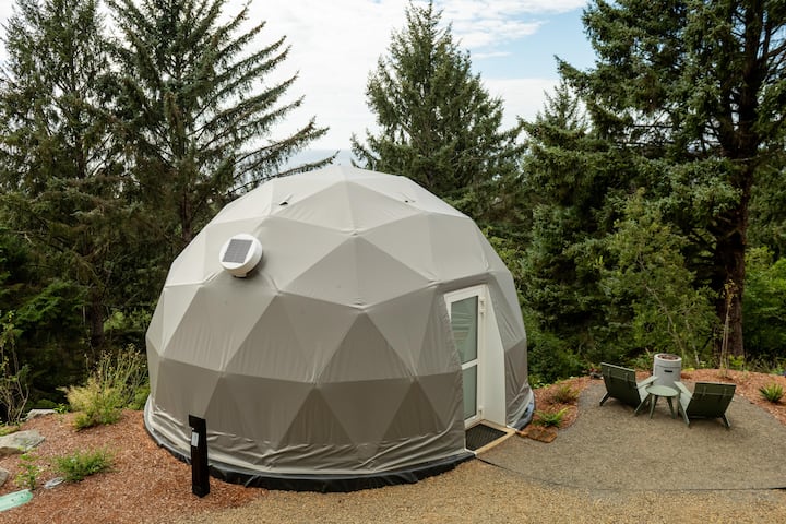 Ocean View Small Dome - Shared Bath - Sleeps 2 - Pacific City, OR