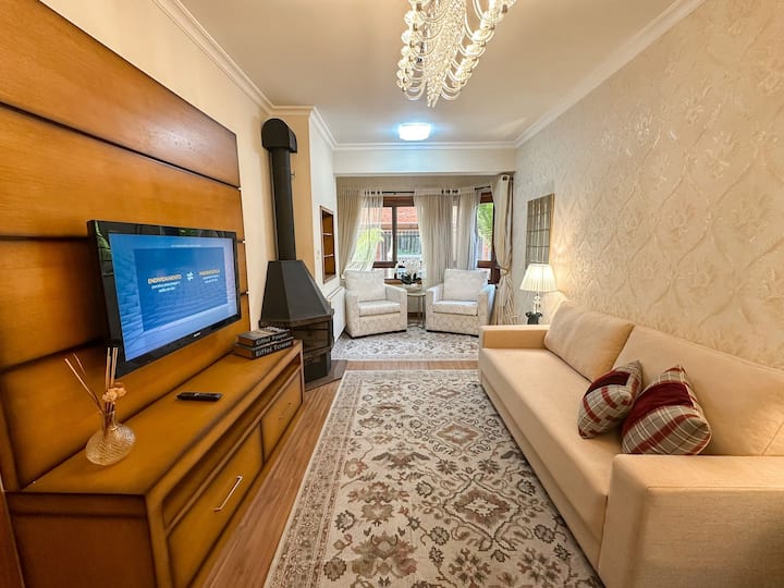 Apt No Centro De Gramado - Gramado