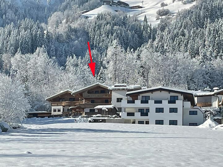 Maison De Vacances Charmante Avec Barbecue - Hippach