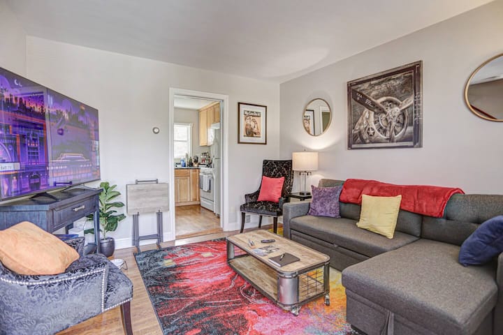 2br Steps From Metro | Cozy Old Town Oasis - Alexandria, VA