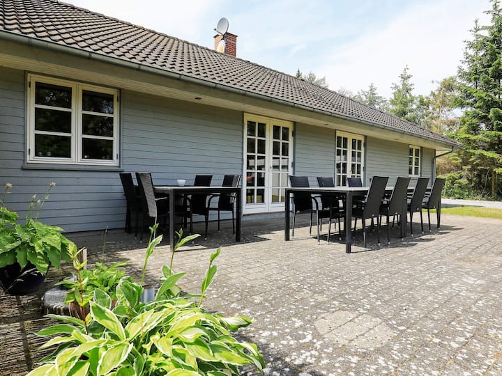 Maison De Vacances Pour 12 A Hals-by Traum - Denmark