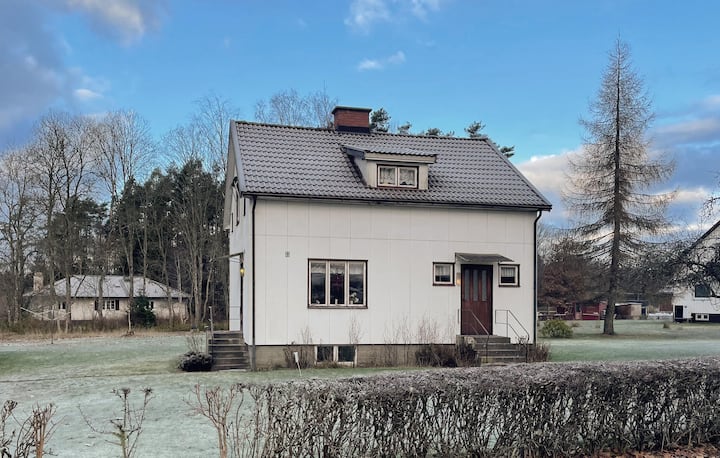 2 Bedroom Beautiful Home In Grimsås - Tranemo