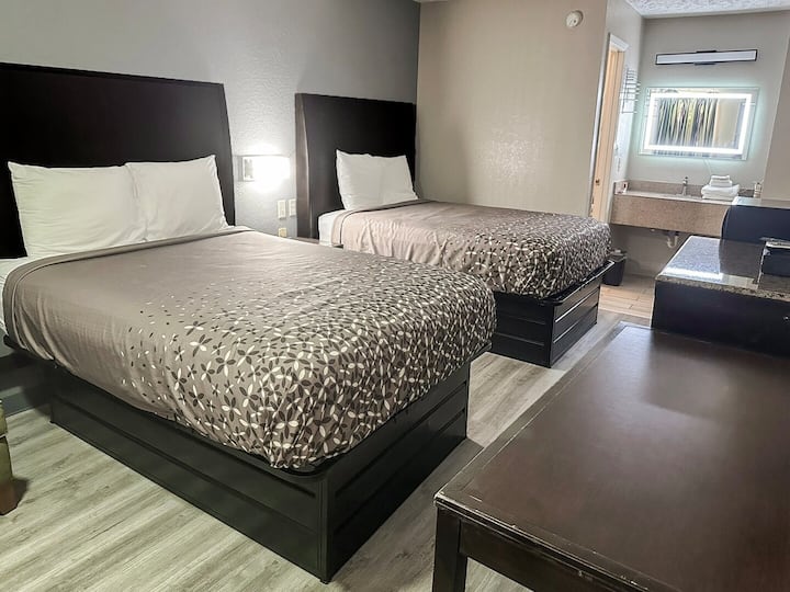 2 Lit Queen Fumeurs - Guntersville, AL