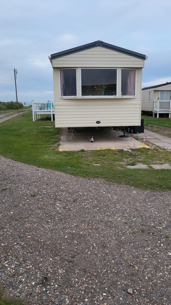 Caravan At Camber Sands In East Sussex Ref 64123m - Camber Sands