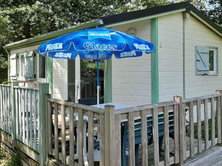 Chalet De 28m² Pour 4 Personnes Avec Terrasse - Mauléon-Licharre