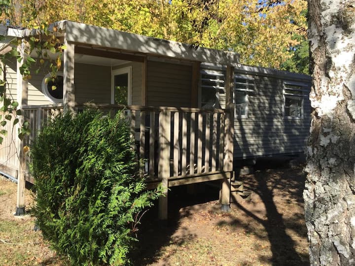 Mobil-home 38m² Avec Terrasse Pour 6 Personnes - Luynes