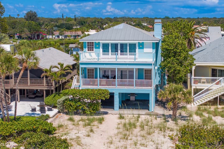 Walks On The Shores • Private Beach Front Access - Indian Shores, FL