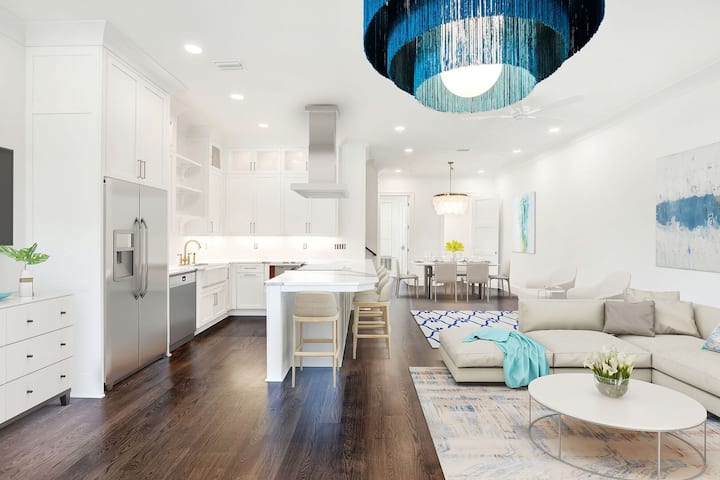 Luxurious Tybee Island Escape | Heated Pool Access - Tybee Island, GA