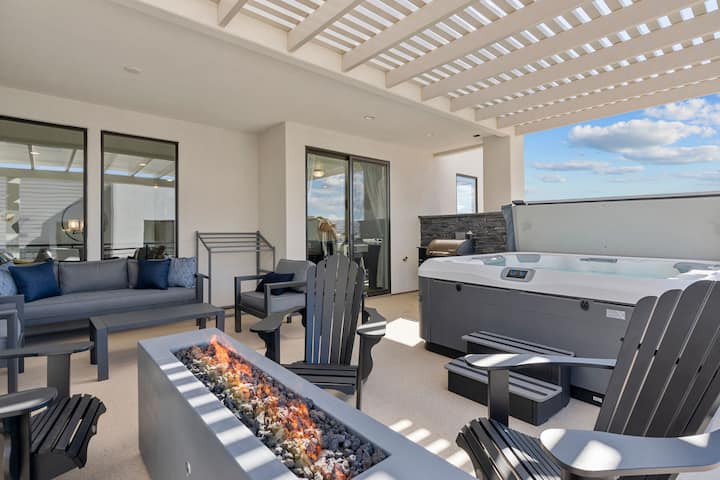 Coastline Cottage: Desert Color Lagoon + Beaches - St. George, USA