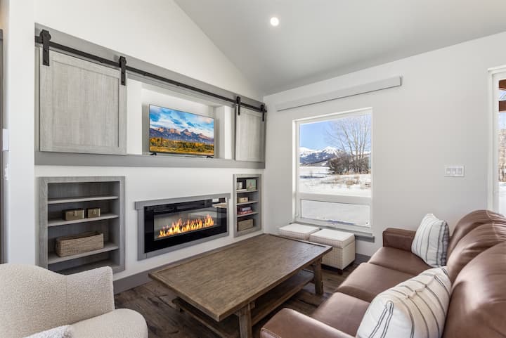Brand New! Near Grand Targhee ~Teton Creek Retreat - Teton County, WY