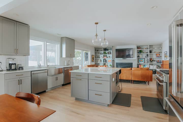 Hardwood Hall-maison-salle De Bain Privée - Charlottesville, VA