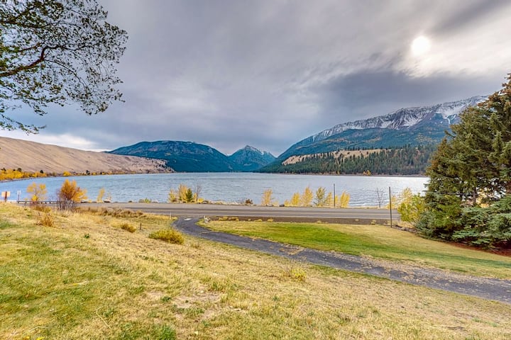 The View: Stunning Wallowa Lake Views! - Joseph, OR