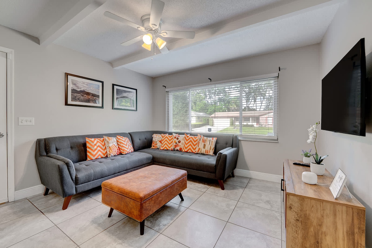 Spacious Casselberry House with Backyard Pool - Houses for Rent in ...